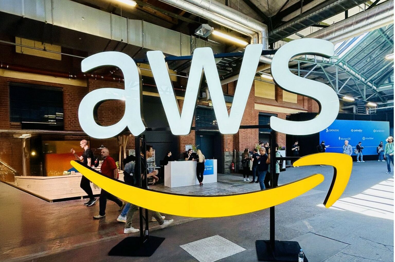 Skaylink beim AWS Summit 2025 | Skaylink